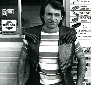 Bill Owens: Ordinary Folks | San José Museum of Art